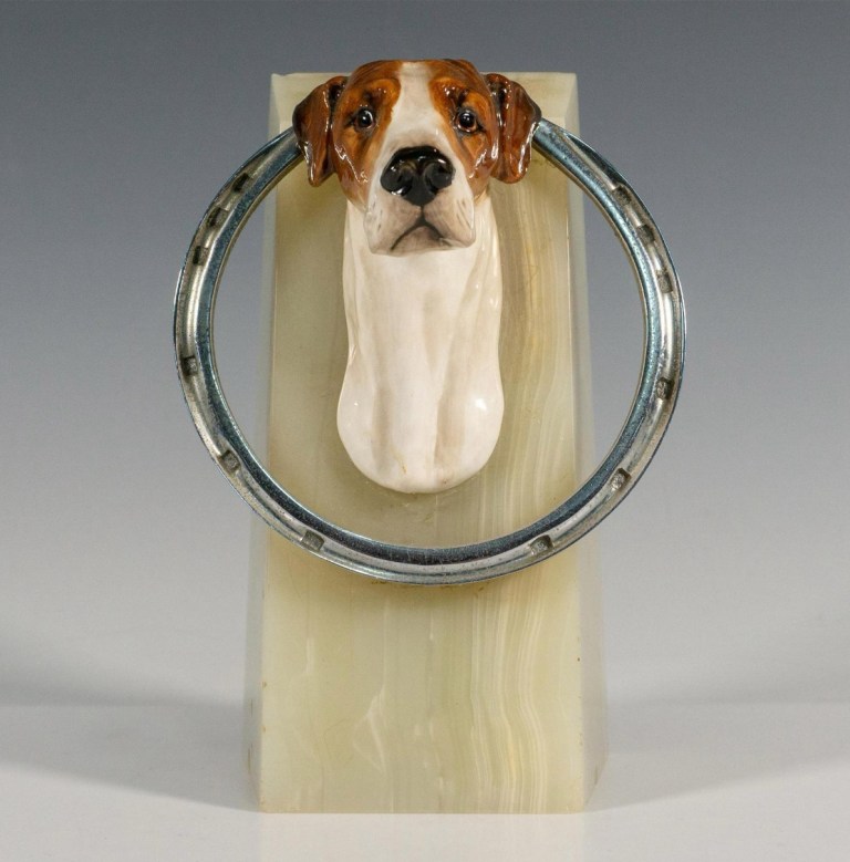 Collecting Royal Doulton dog heads | doultoncollectorsclub